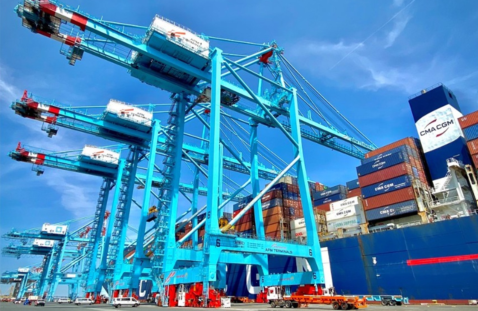 Port of NY/NJ signs lease extension with APM Terminals