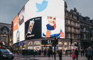 Premier Outdoor Media acquired by Lamar Advertising