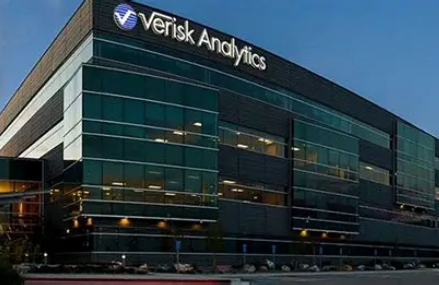 Verisk to acquire AccuLynx for $2.35 billion in cash - BINJE | New ...