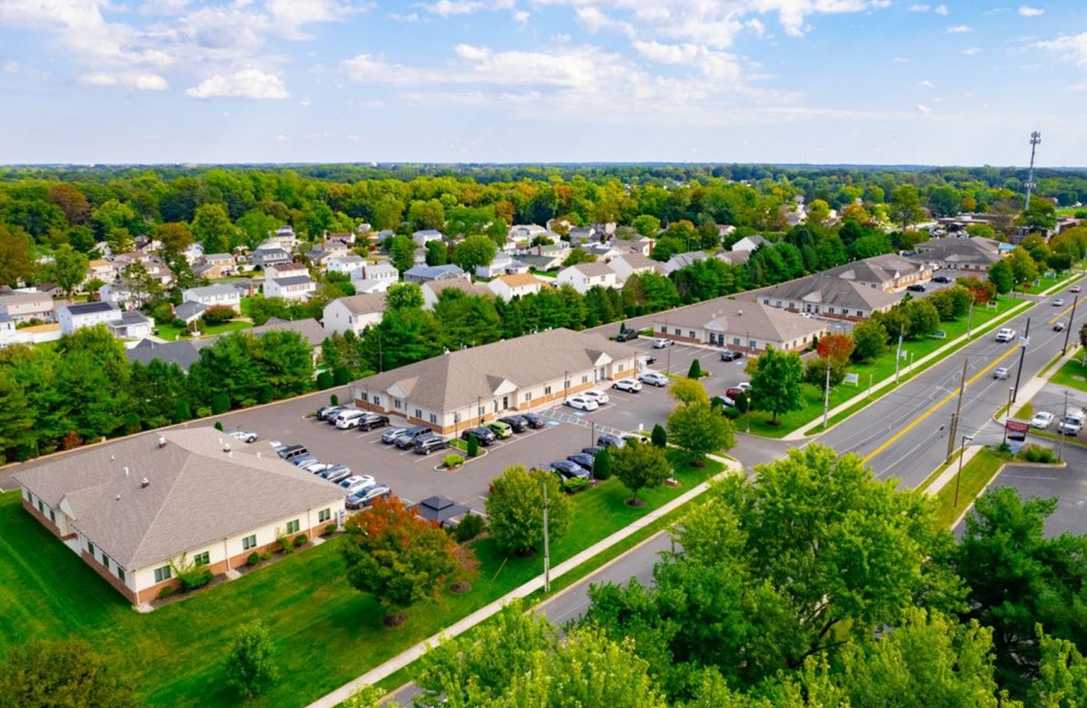 Marcus & Millichap brokers sale of Clementon medical campus - BINJE ...