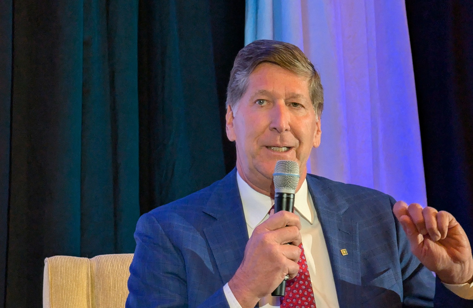 Why Citizens Bank CEO is bullish on 2026 — and beyond - BINJE | New ...