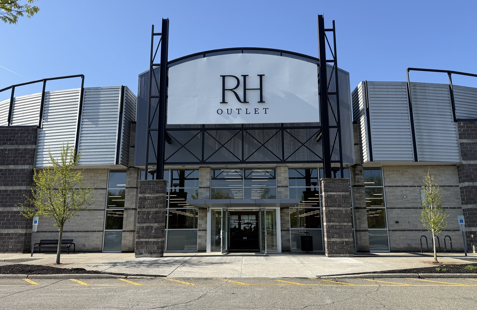 RH Outlet: New Luxury Shopping Experience - BINJE | New Jersey Business ...